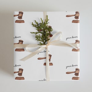 Lawyer Gift - 60+ Gift Ideas for 2024