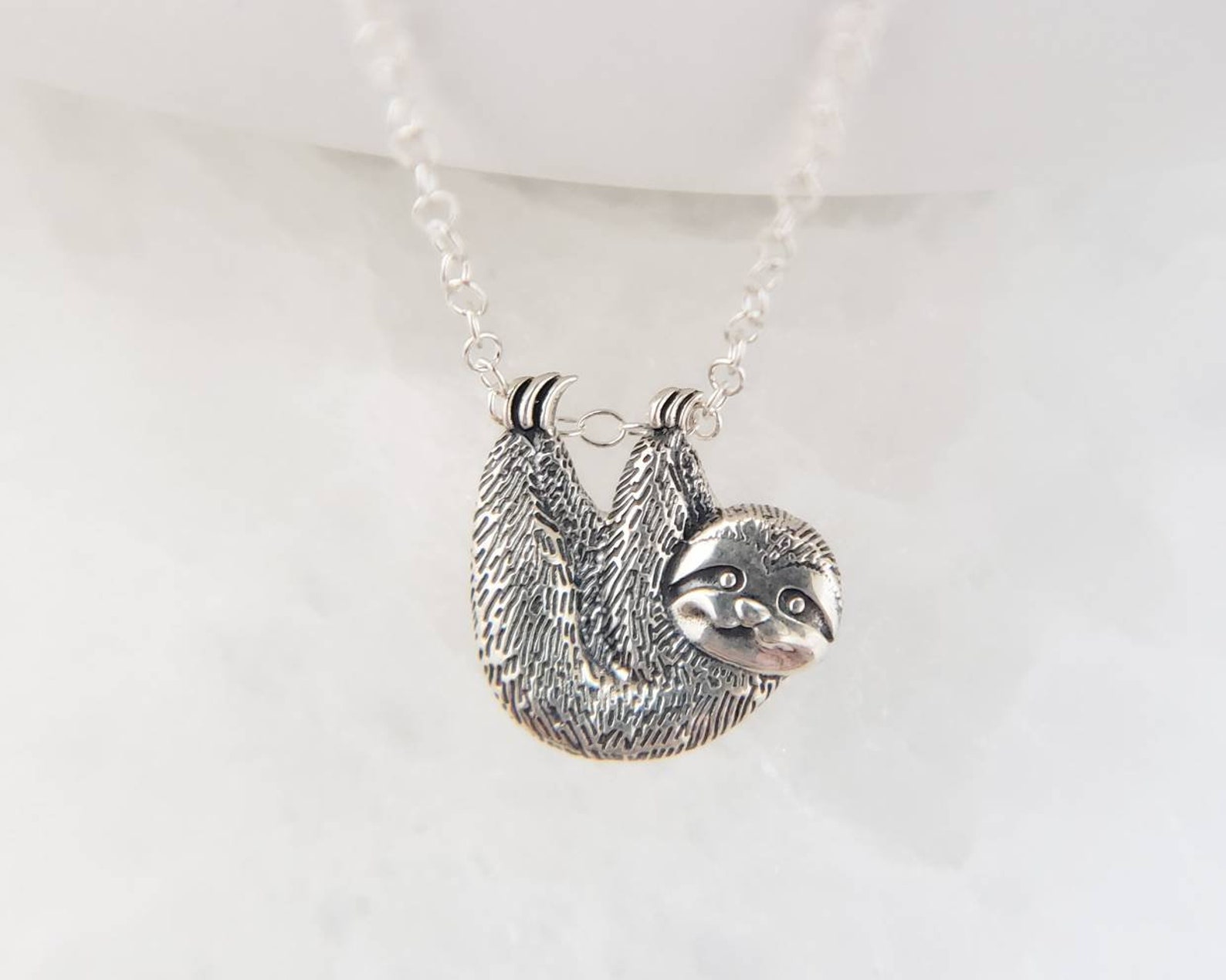 Sloth Necklace Sweet Little Sloth Pendant Silver Sloth - Etsy