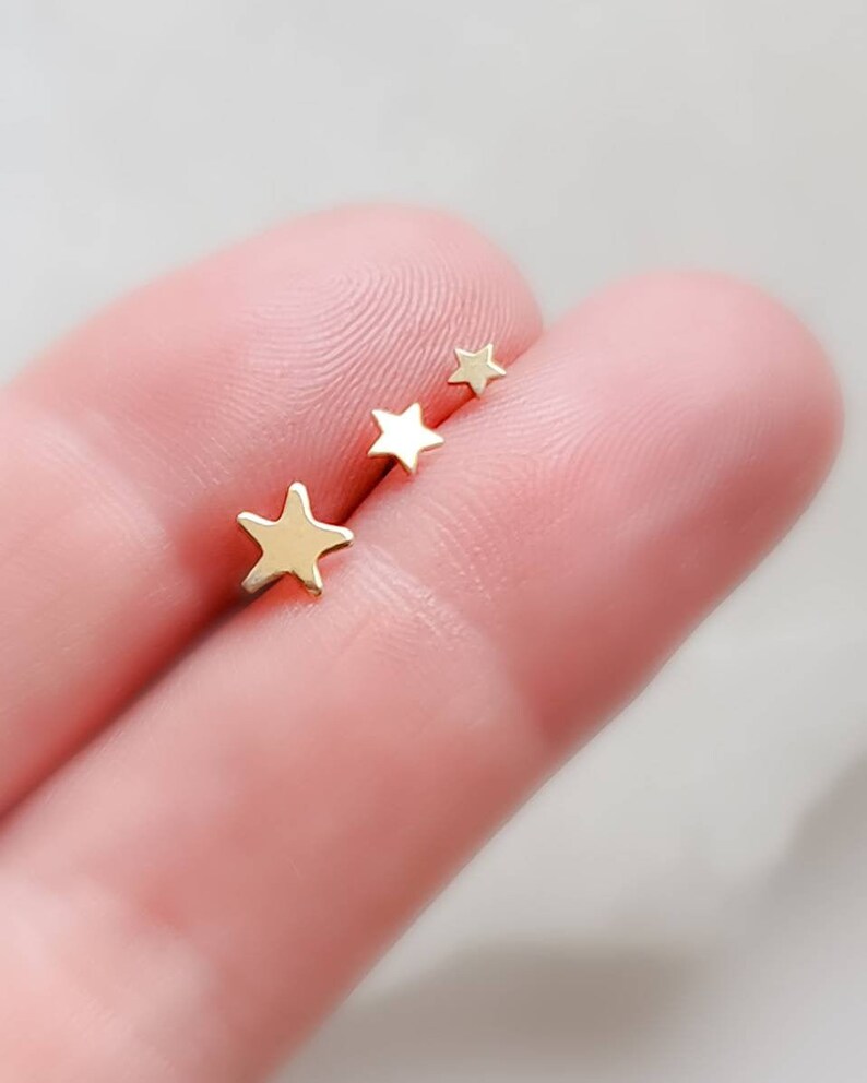14k Gold Star Studs Choose Your Size Delicate Studs Gold - Etsy