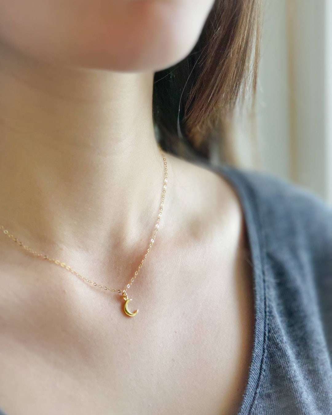 Tiny Crescent Moon Necklace Crescent Moon Jewelry Gold - Etsy