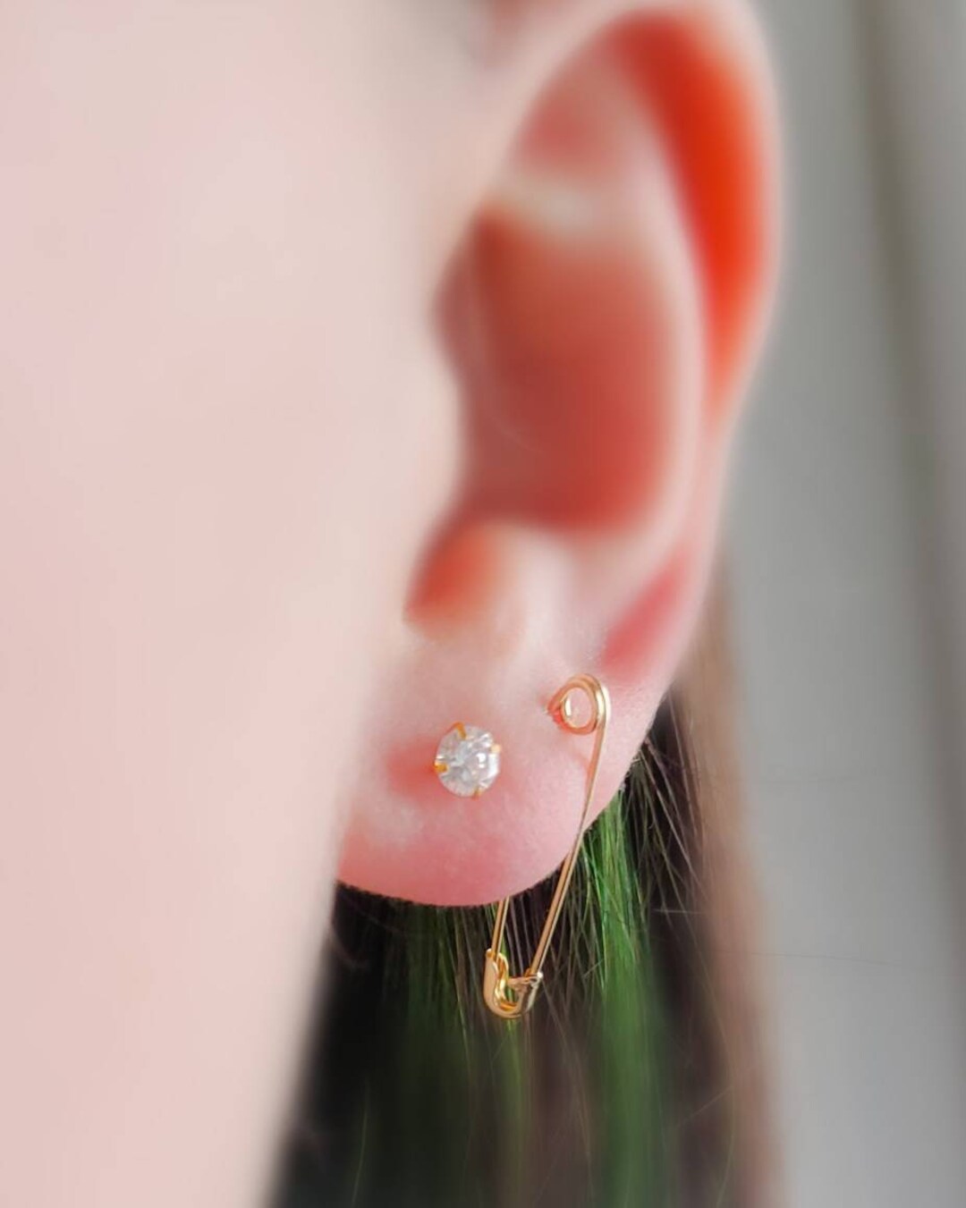 14k Safety Pin Earring • Solid 14 Karat Gold • Minimalist Style ...