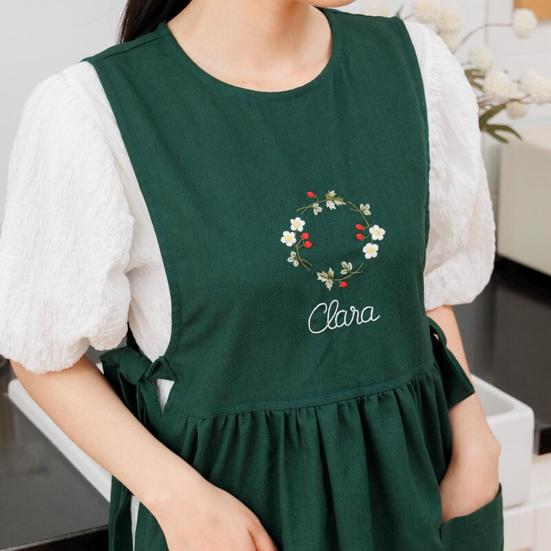 Embroidered Aprons - Etsy
