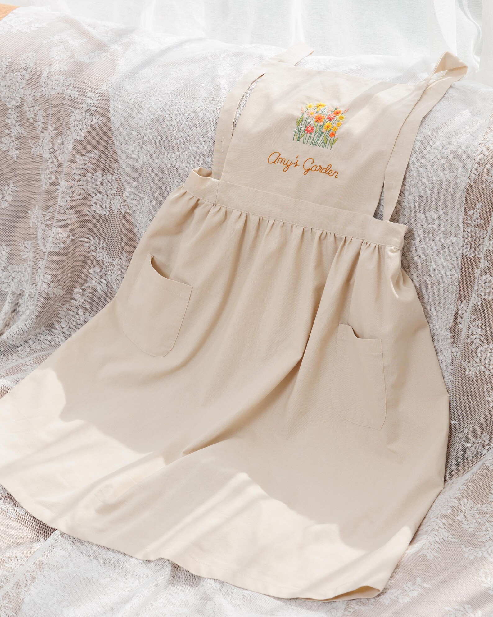 Personalized Hand Embroidered Apron, Flower Embroidery Cotton Apron ...