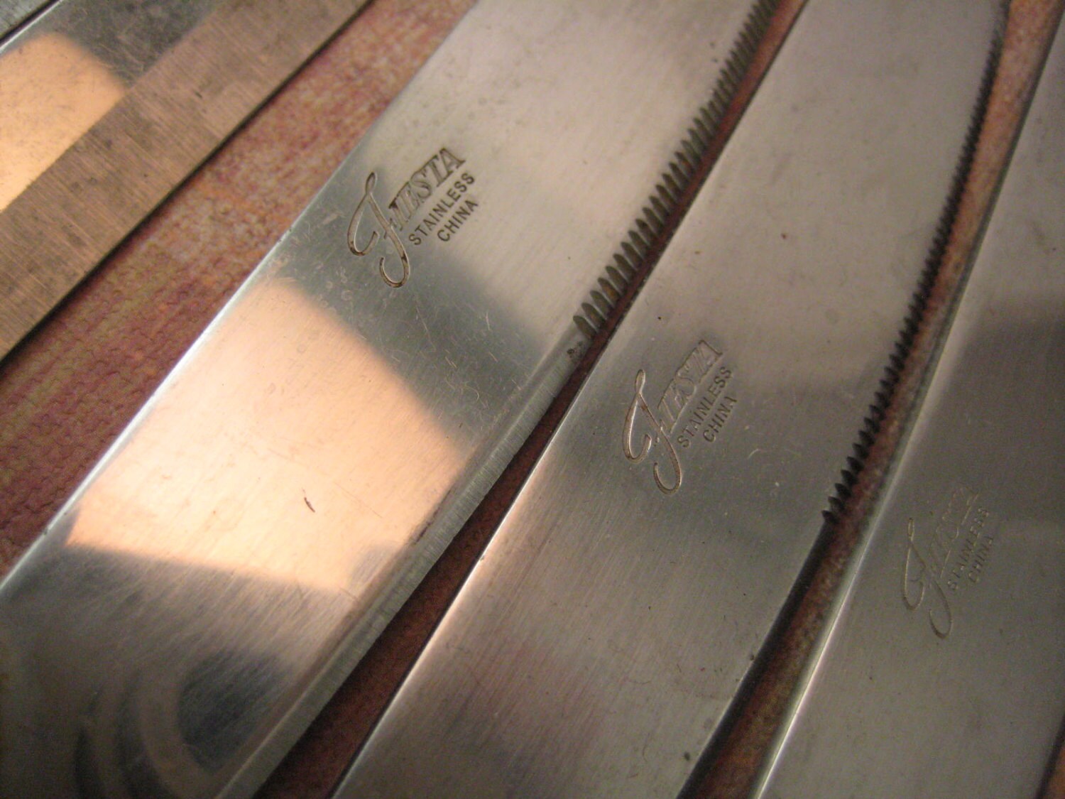 Set of 5 Brown Bakelite Knives Fiesta Knives and Mismatched Collection ...