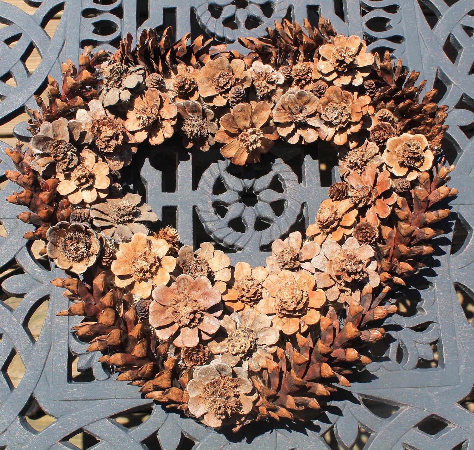 Heart Pinecone Flower Wreath - Etsy