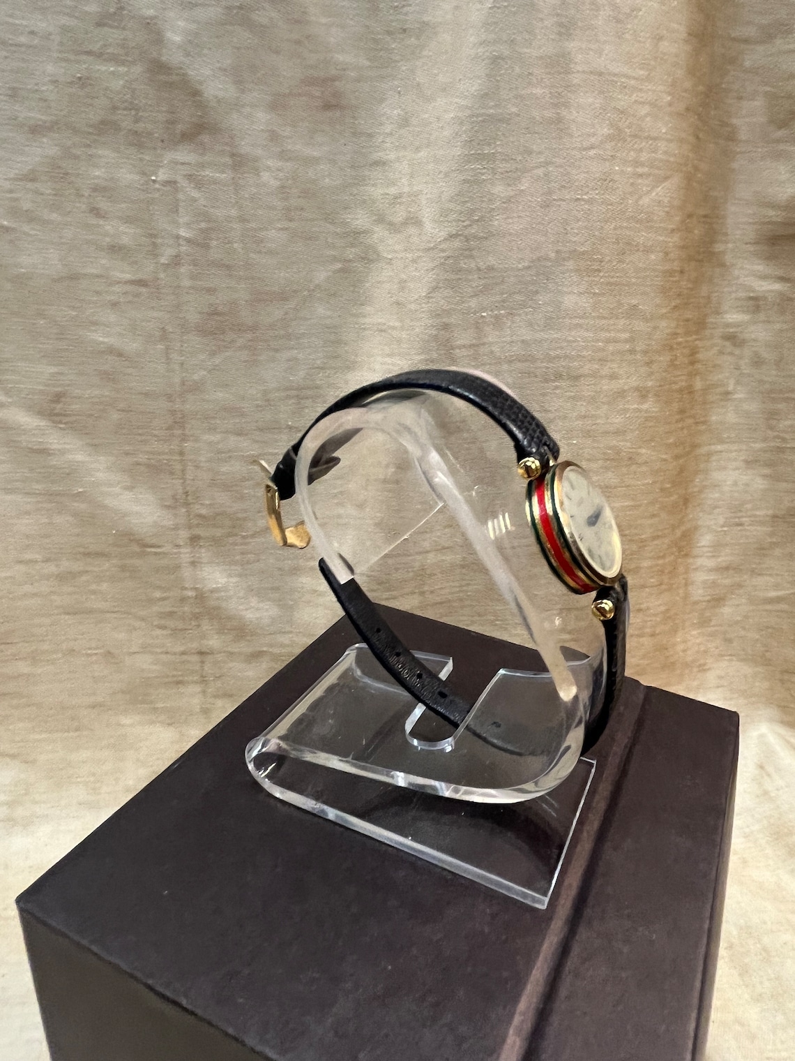 Vintage Gucci Watch With Classic Gucci Red/green Trim - Etsy