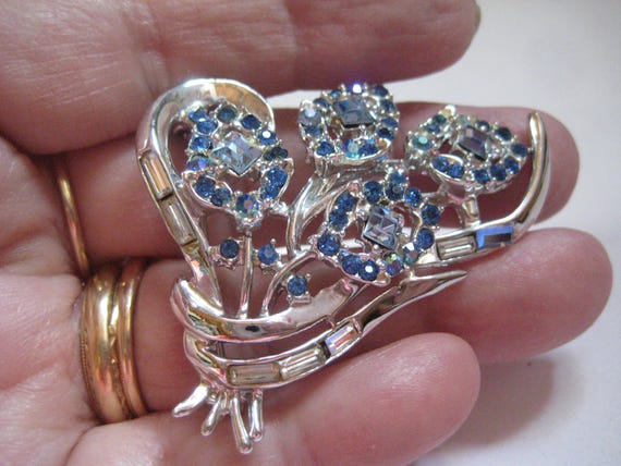 Unmarked Beauty Rhinestone Pin With Light Sapphire Sapphire | Etsy