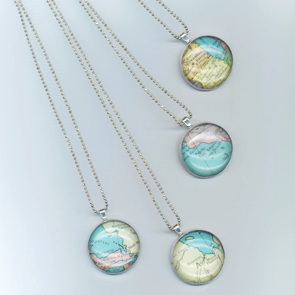 World Map Necklace - Etsy
