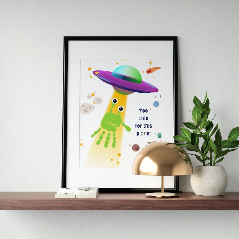 Alien Handprint Art Craft, Out of This World, Outer Space Kids Activity ...