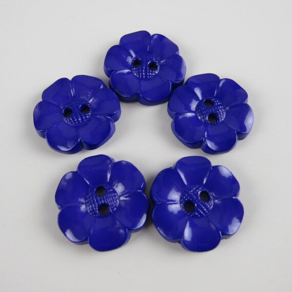 5 Medium Bright Purple Flower Buttons - Etsy