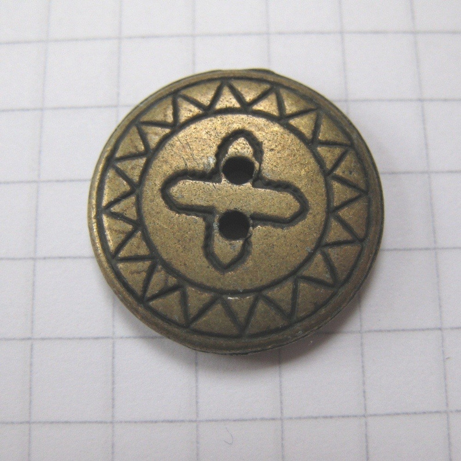 10 Flat Patterned Bronze Buttons - Etsy