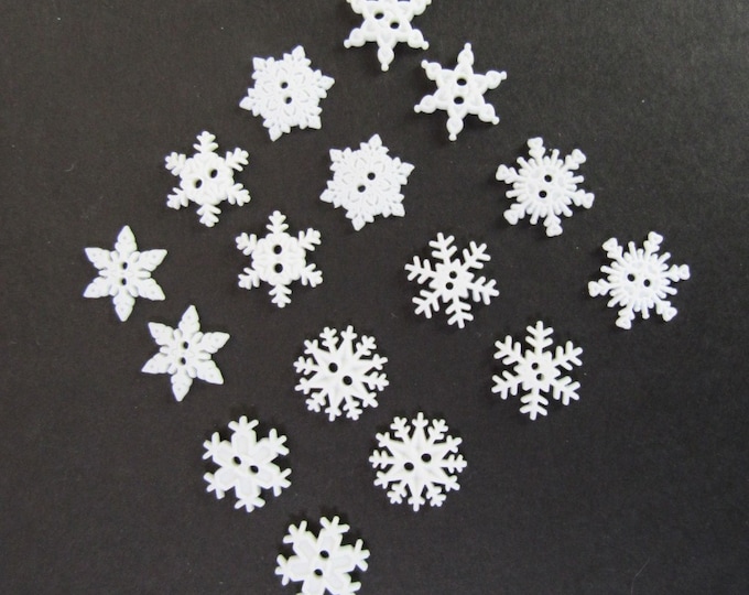 16 Ornate White Snowflake Buttons - Etsy