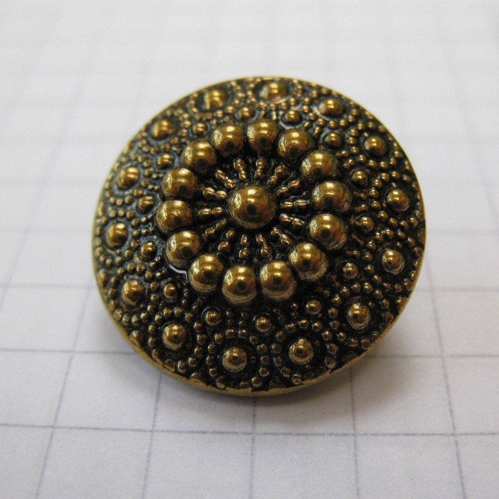 10 Ornate Brass Flower Buttons - Etsy