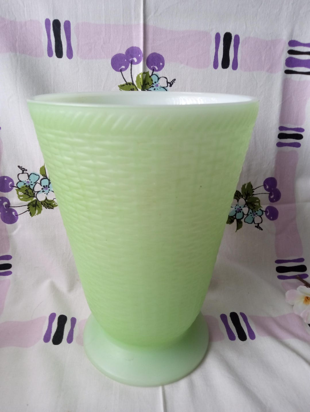 Depression Era Green Basket Weave Pattern Vase 9" Vintage Collectible ...