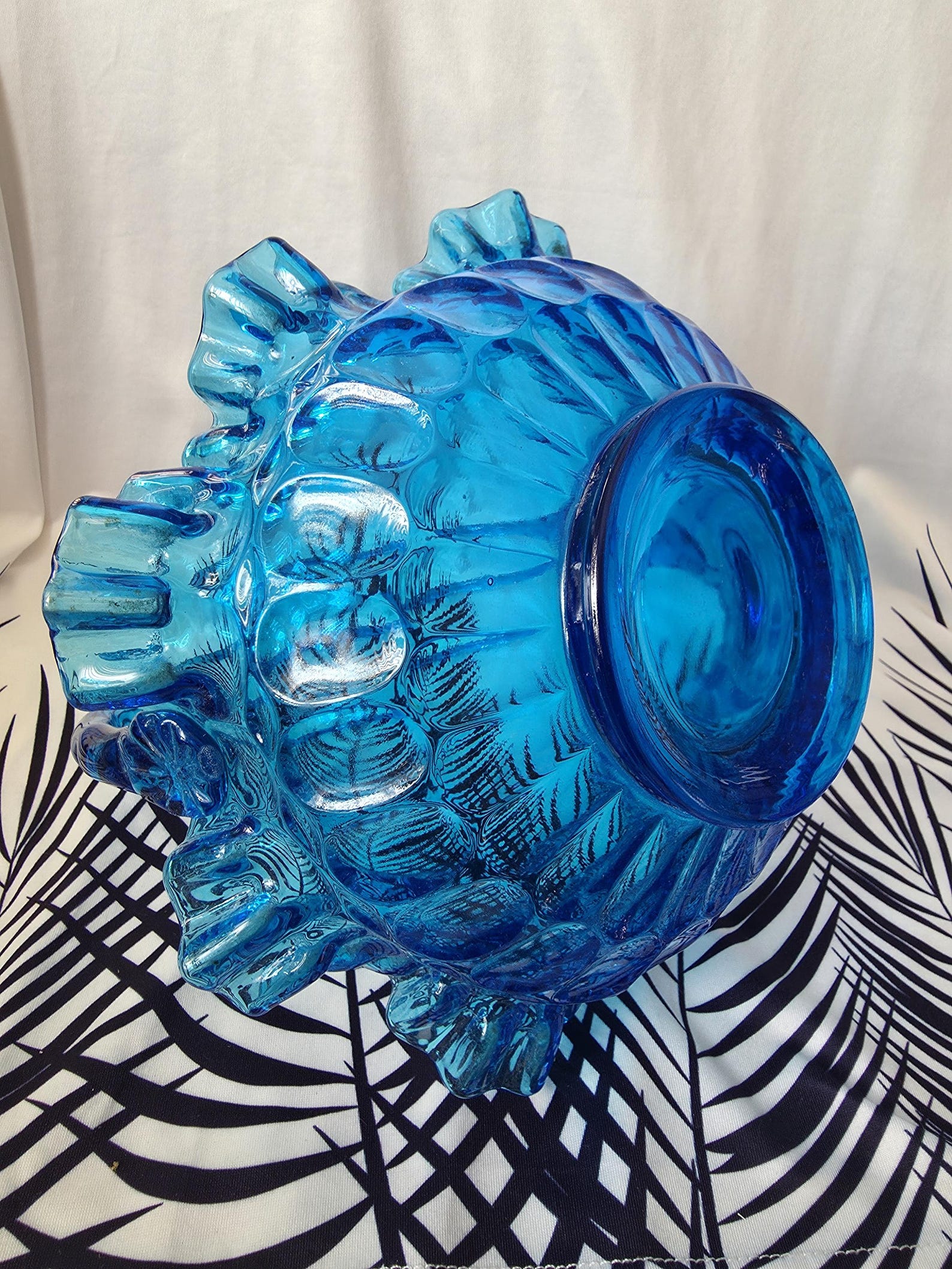 Beautiful Fenton Blue Thumb Print Art Glass Basket With a Handle ...