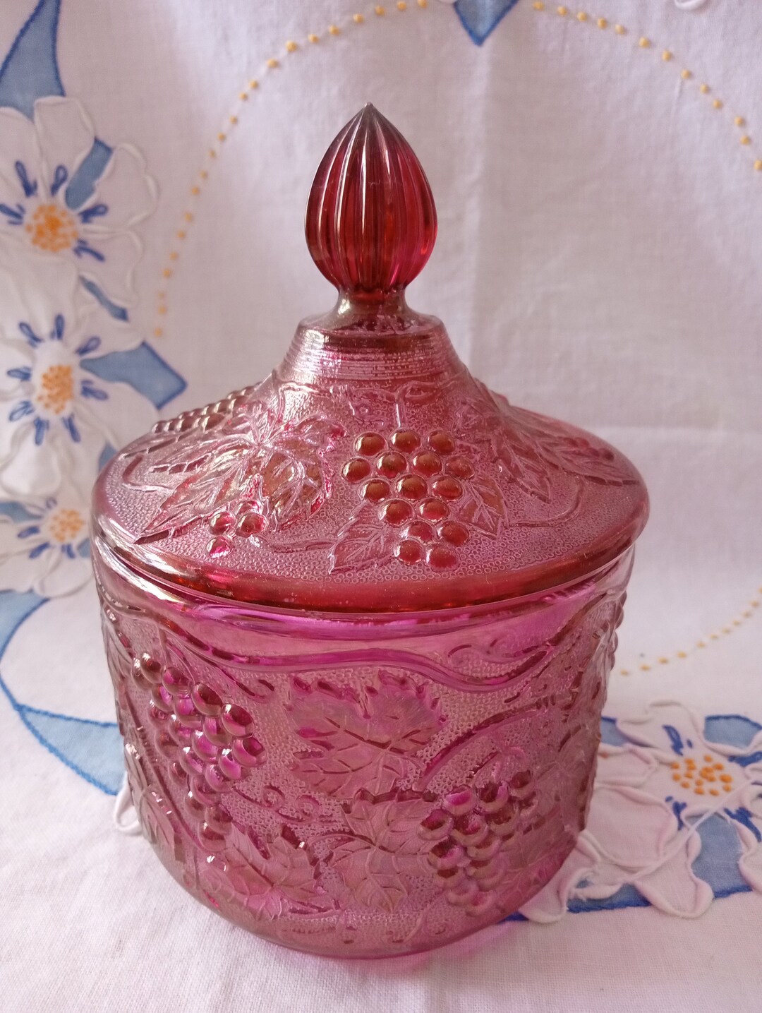 Vintage Collectible Glass Antique Glass Covered Box / Candy Dish 6-1/2 ...