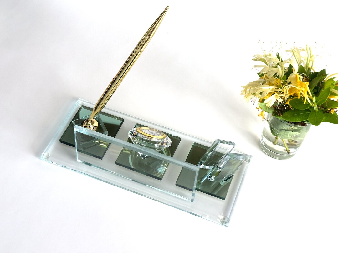 Custom Desk Name Plate and Pen Set Green Glass | Personalized Crystal ...