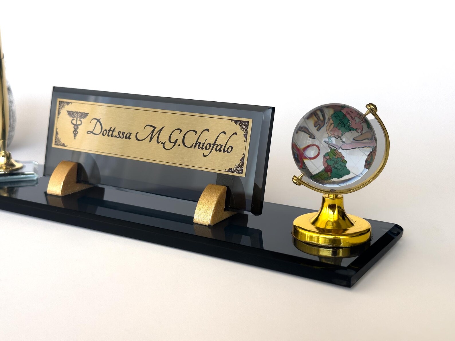 Personalized Desk Name Plate in Crystal Globe and Signature Pen•custom ...