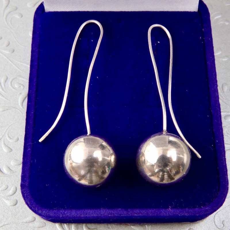 Hanging Balls - Etsy