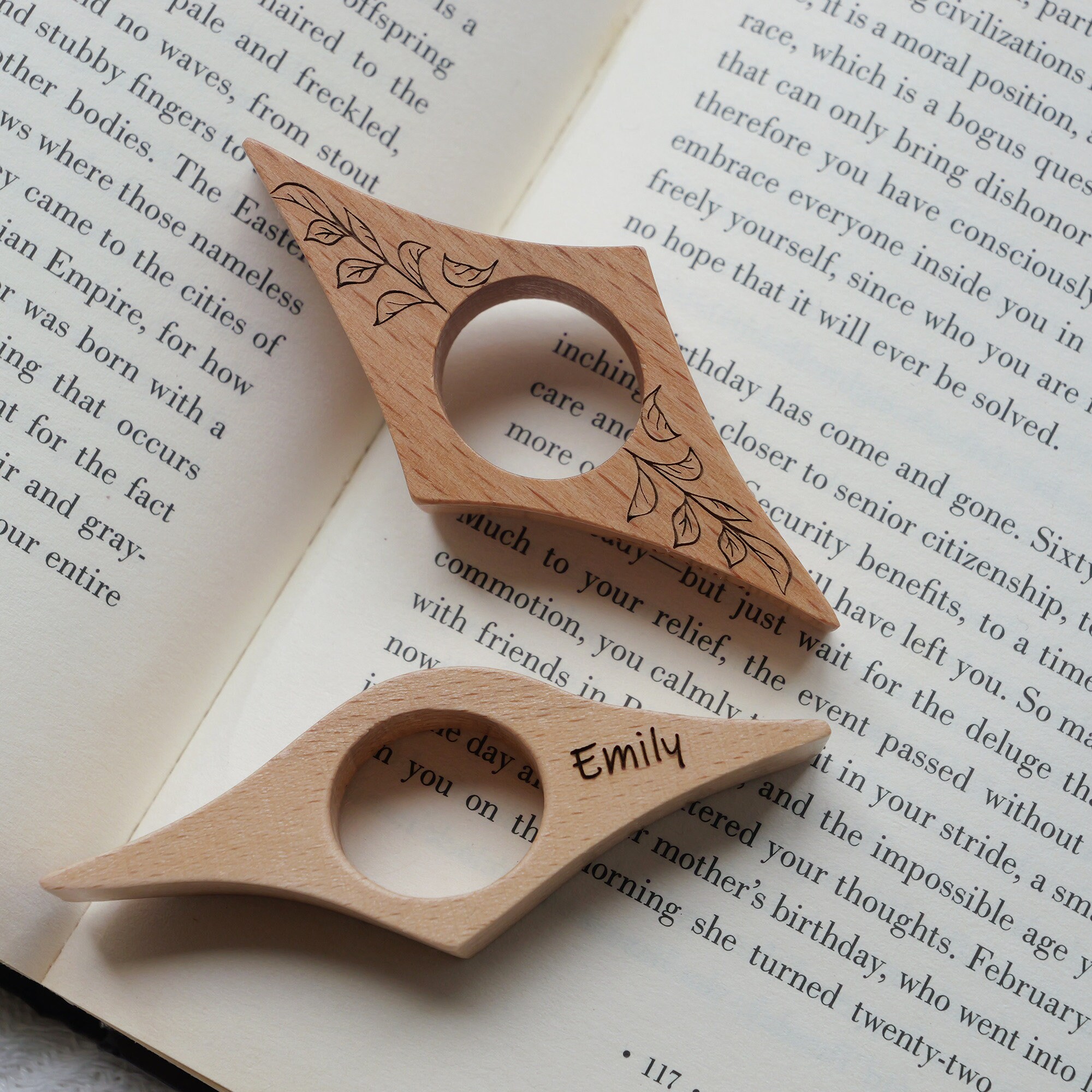 Personalized Wood Book Page Holder, Thumb Page Spreader, Thumb Page ...
