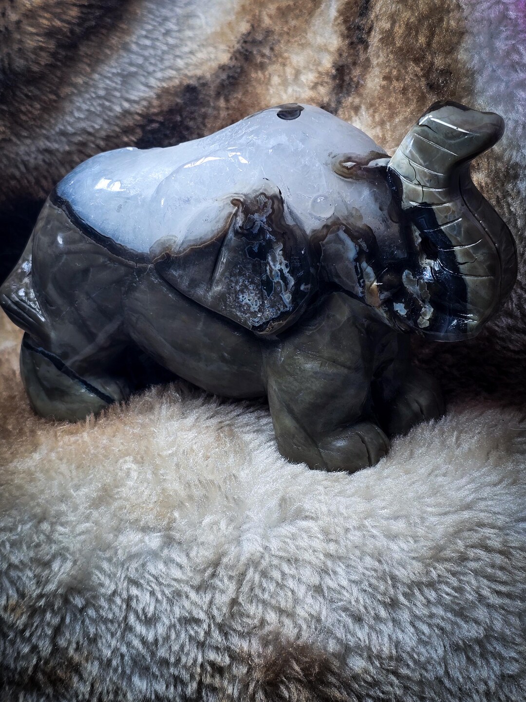Volcano Agate Elephant - Etsy