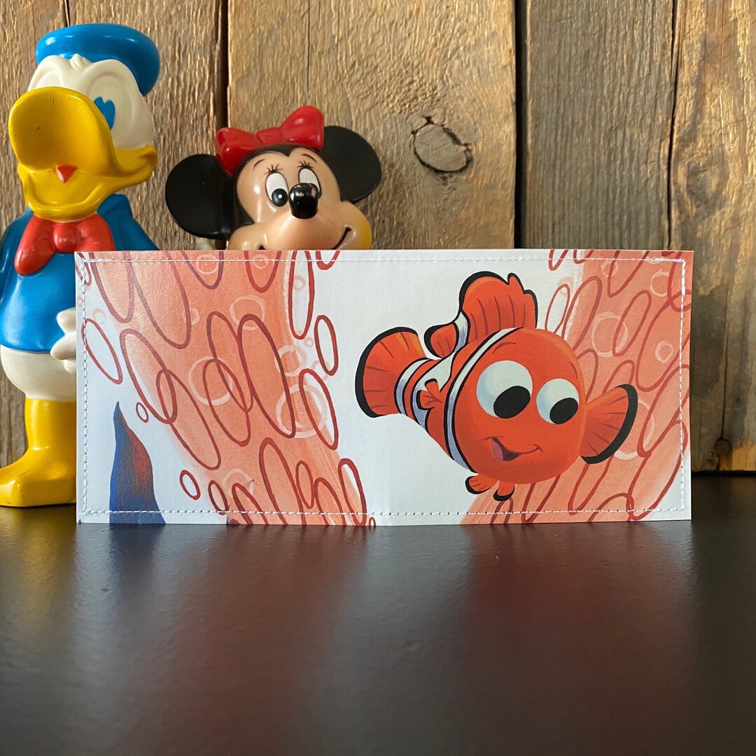 Nemo Disneyland Map Wallet - Etsy
