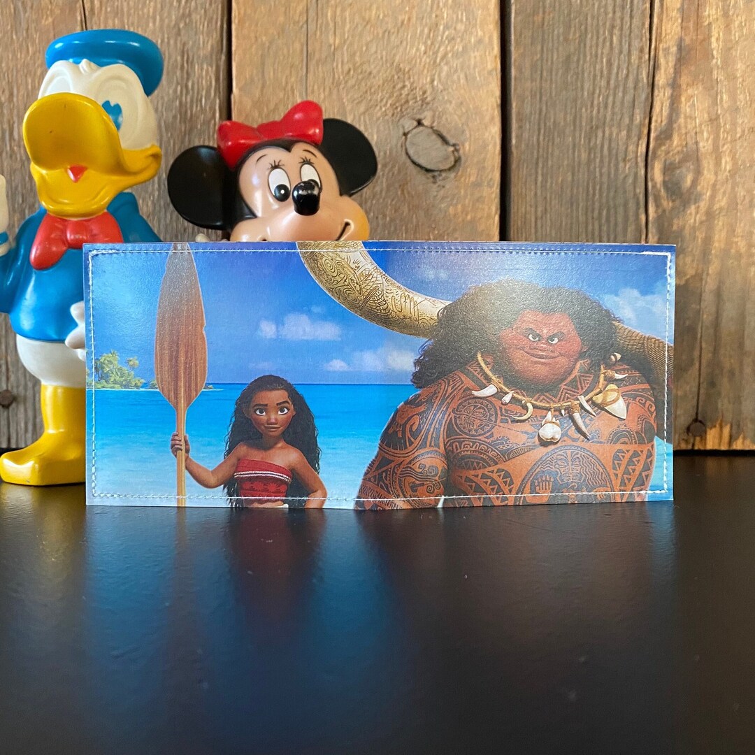 Moana & Maui Disneyland Map Wallet - Etsy