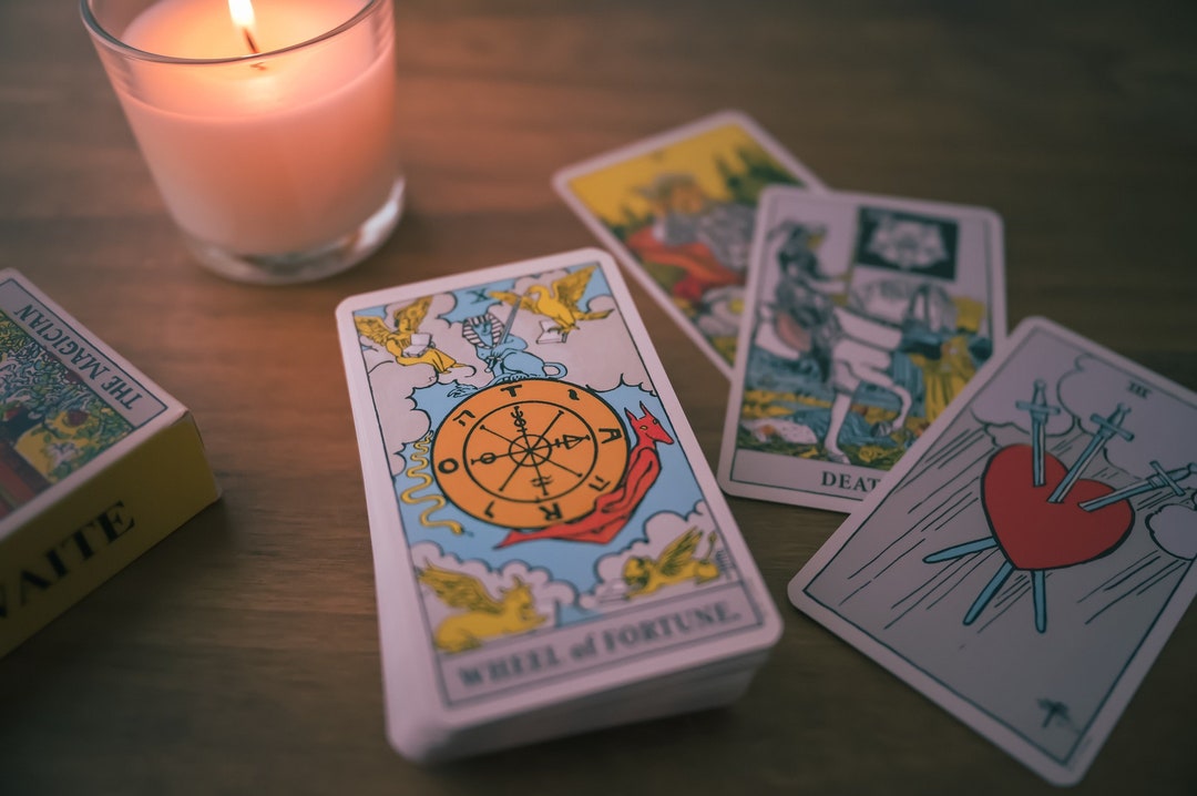 The Whole Show a Complete, Multi-disciplinary Divination Reading. Tarot ...