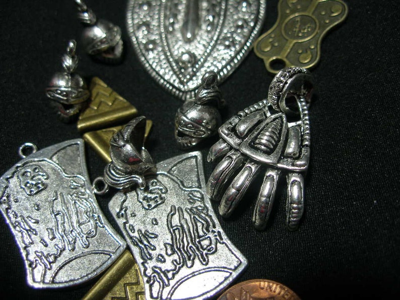 Armor Assortment- Protection Charms Pendants (15) - Game of Thrones ...