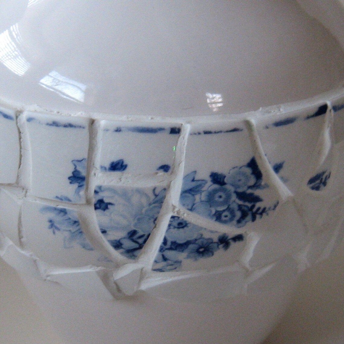 Vintage Broken China Ceramic Shards Vase, Pretty Blue and White Floral ...