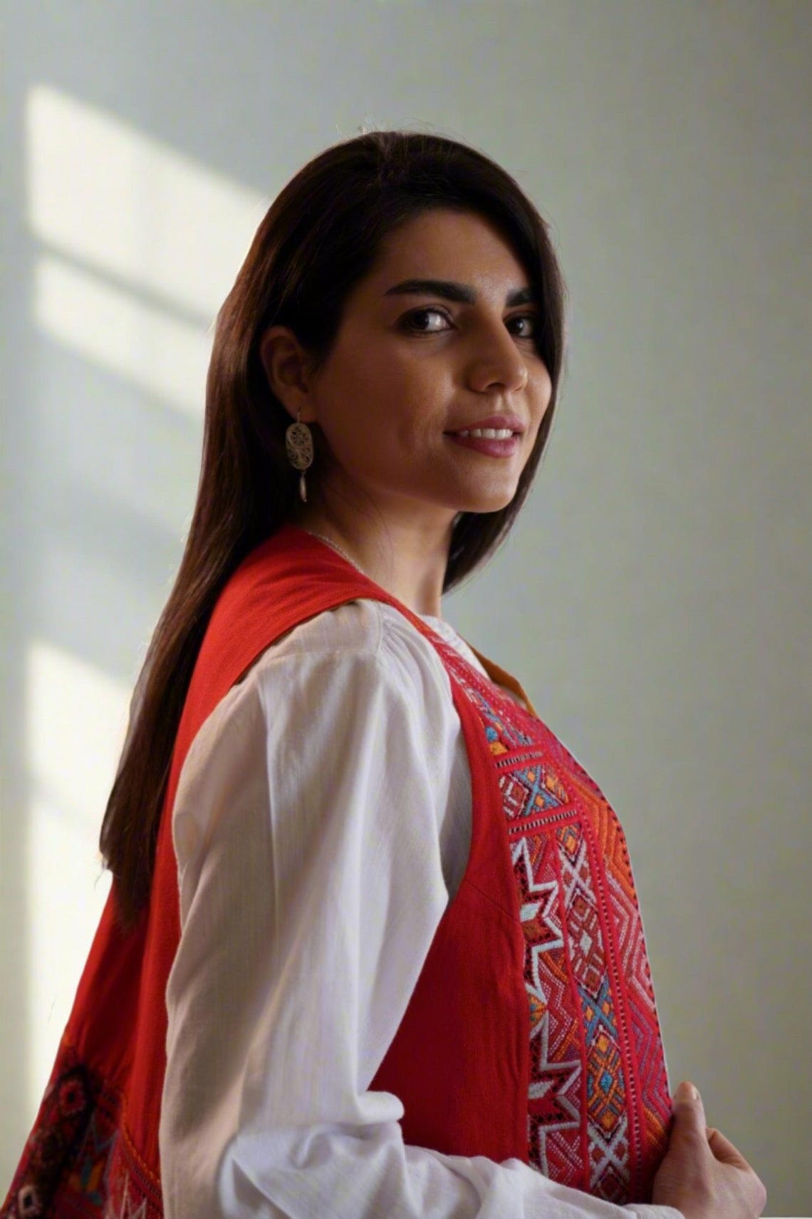 Sustainable Baluchi Linen Vest –with Traditional Baluchi Needlework ...
