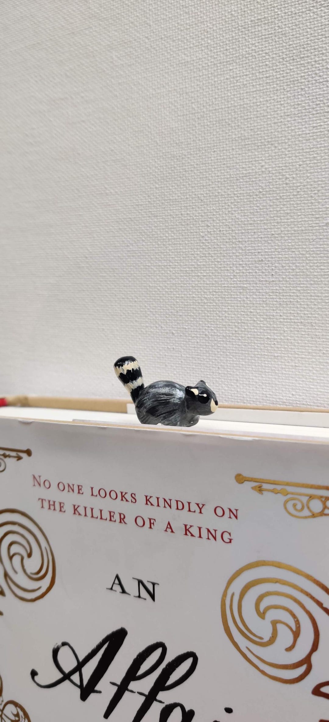 Clay Bookmark Paperclip Figurine | Racoon | Cute | Minimal | Bookish - Etsy