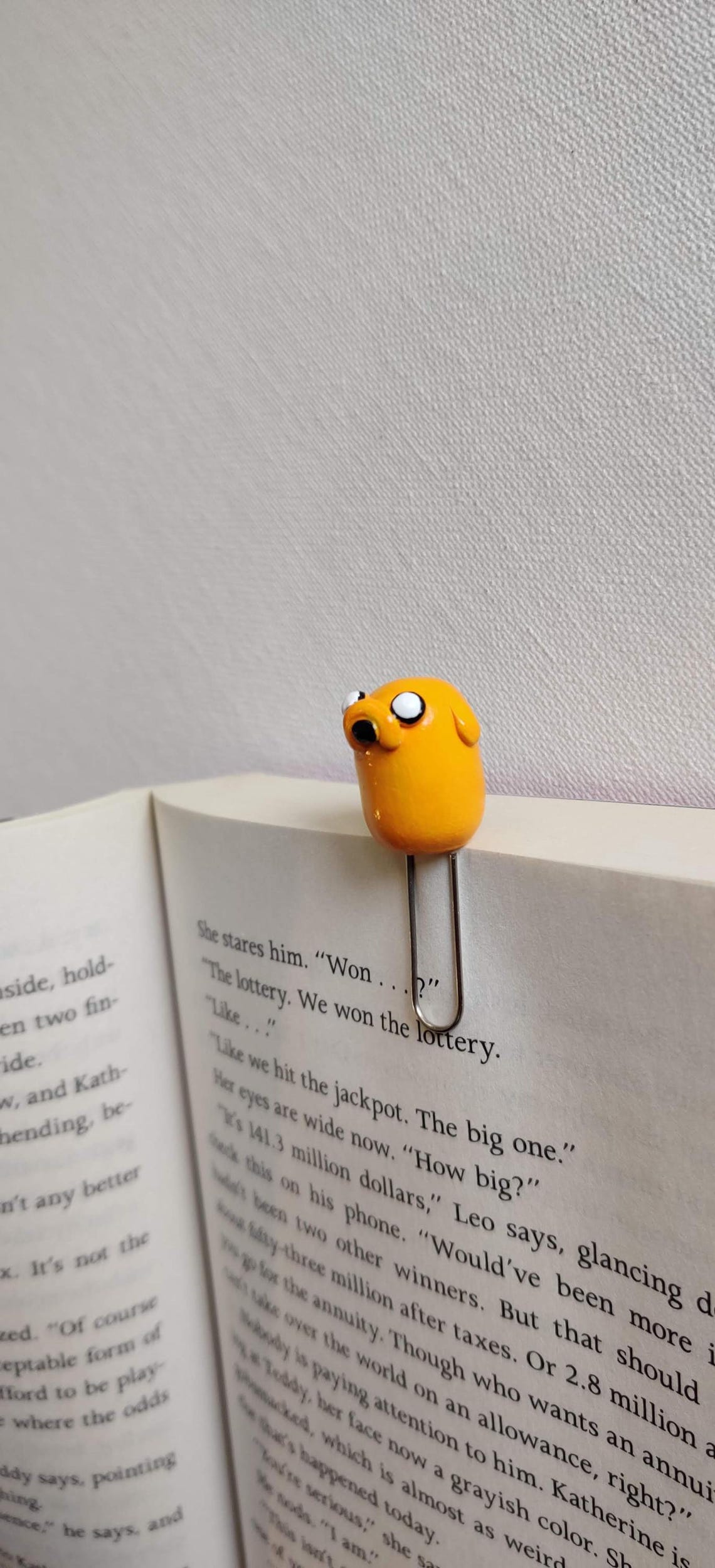 Clay Bookmark Paperclip Figurine | Cartoon Dog | Cute | Minimal ...