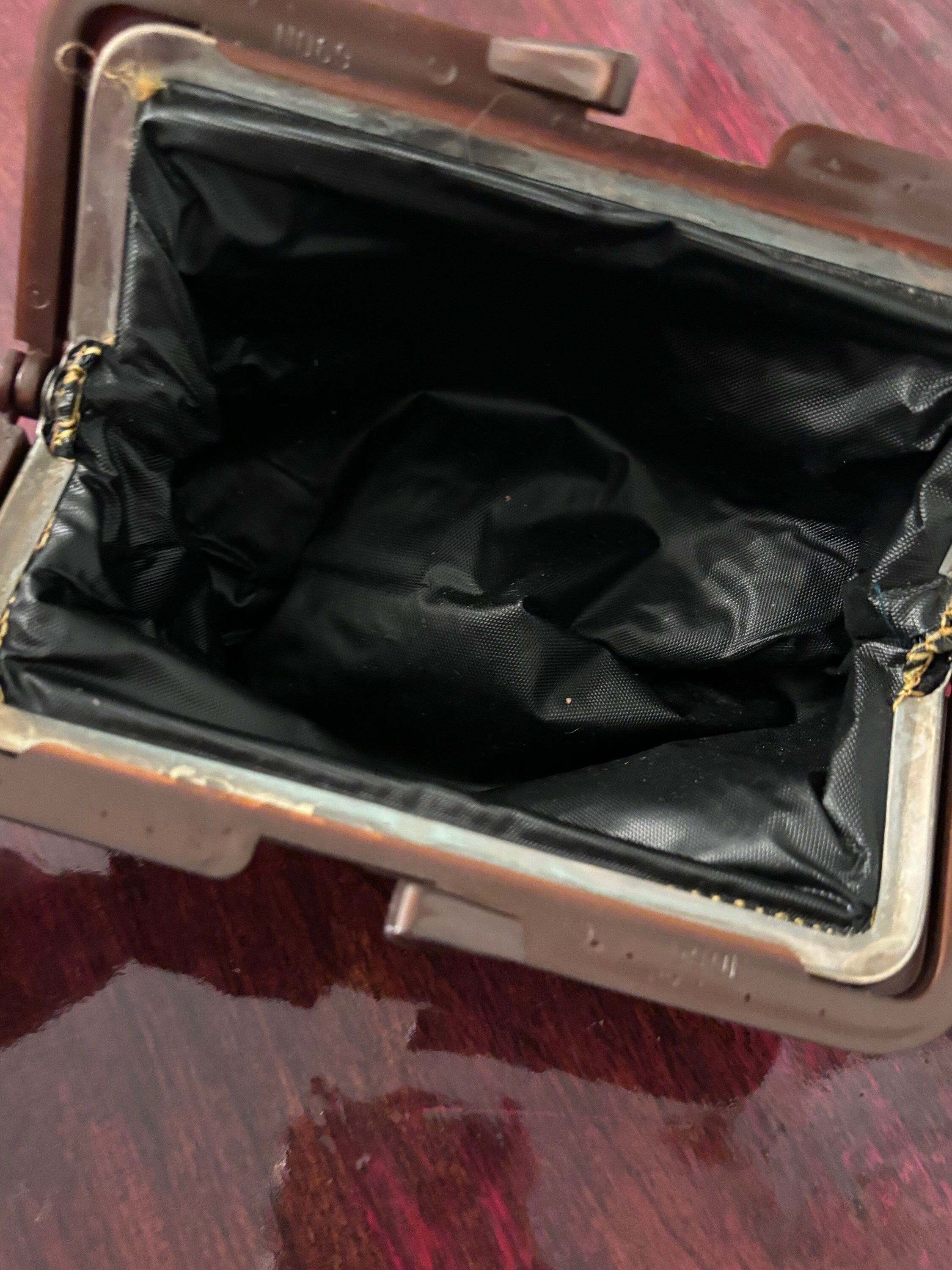 1950's Tapestry Snap Change Purse Vintage Floral Snap Clutch| Vintage ...