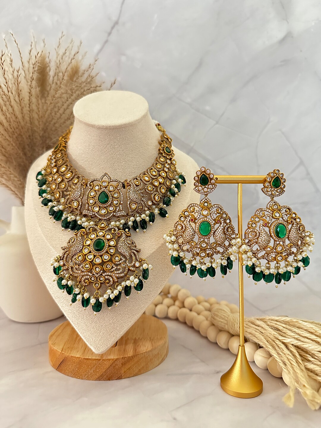 Emerald Green Kundan Set With Matching Earrings - Etsy