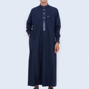 Premium Saudi Men's Jubba Thobe - Sultan Raza Fabric, Elegant Eid ...
