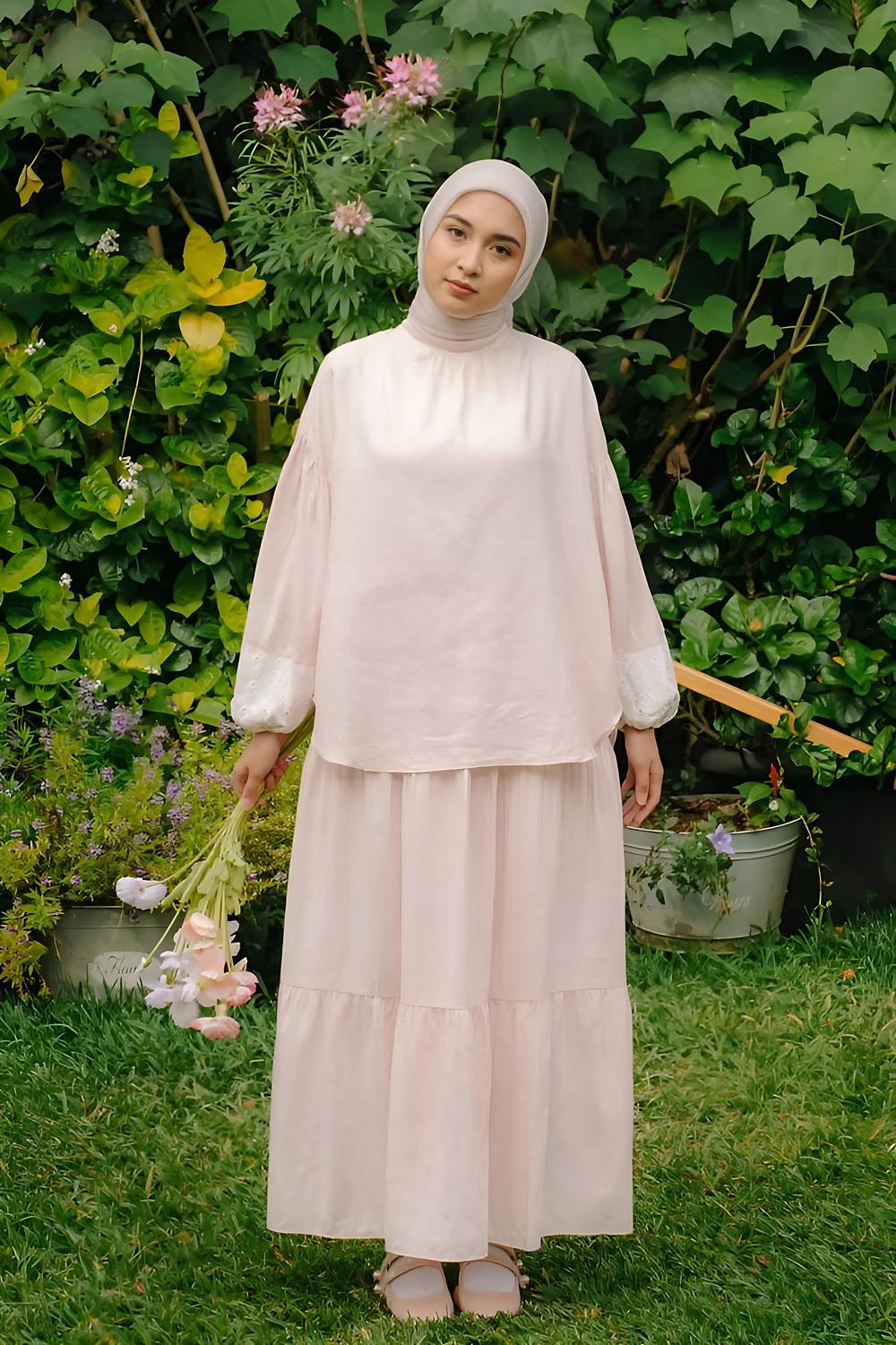 Cotton Muslin Tunic & Skirt Set: Brocade Sleeve Detail, Flowy Islamic ...