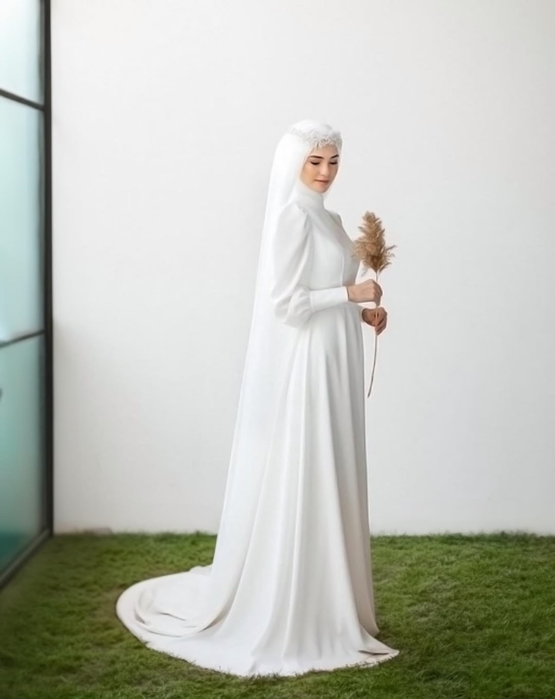 Luxurious Islamic Wedding Dress | Boho Engagement Gown With Turtle Neck ...