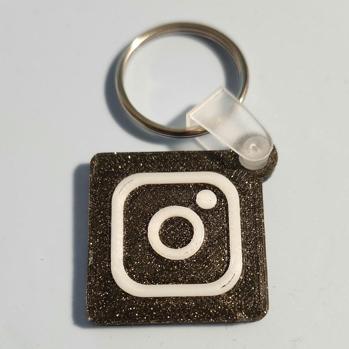 3D Printed NFC Keychain With Instagram Logo – Tap to Share Your ...