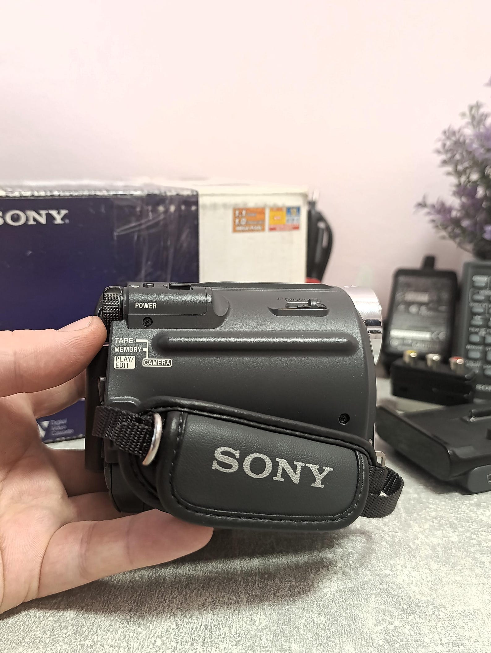 Sony DCR-HC48E Mini DV Handycam / Digital Camera Recorder A Set of ...