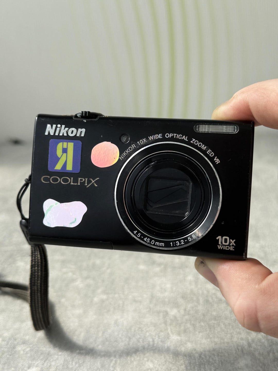 Nikon Coolpix S6200 16MP Black / Digital Camera Compact / Nikon Cameras ...
