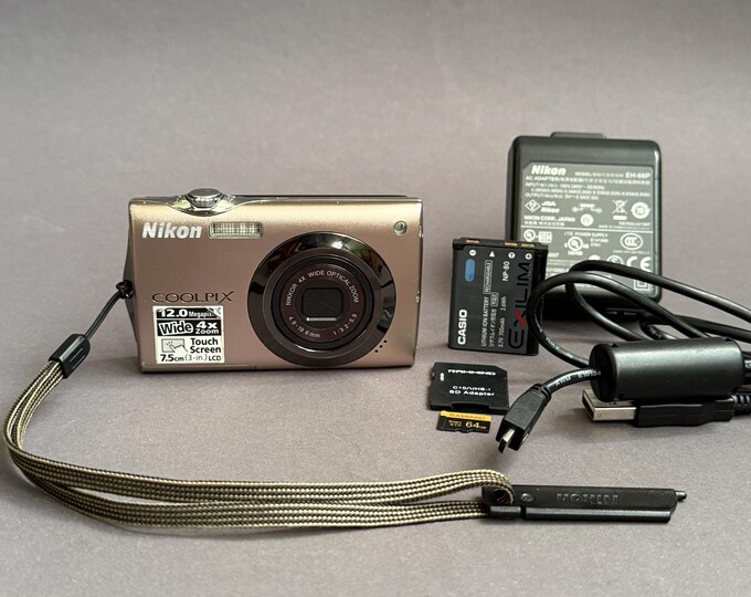 Nikon Coolpix S4000: 12MP Silver-brown Compact Digital Camera - Etsy