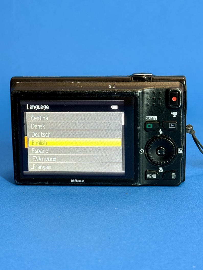 Nikon Coolpix S6200 16MP Black / Digital Camera Compact / Nikon Cameras ...