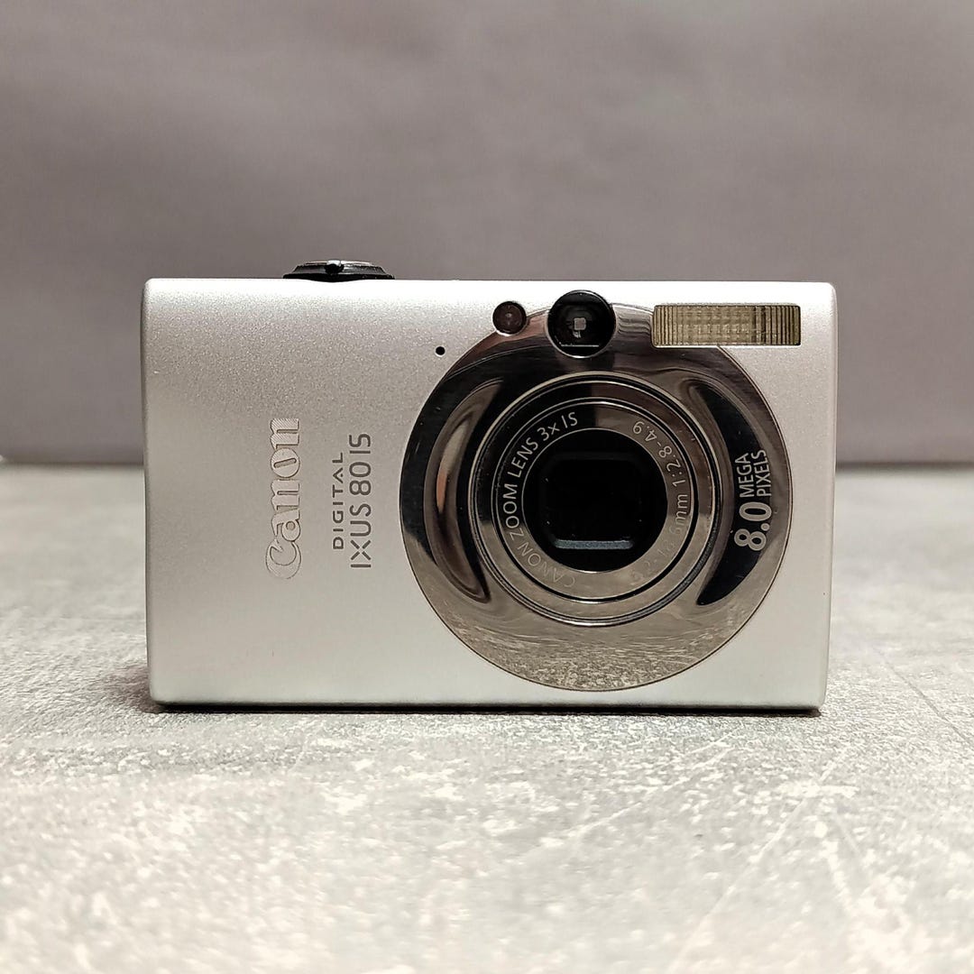 Canon IXUS 80 IS Compact Digital Camera 8.0MP Silver Full Box Perfect ...