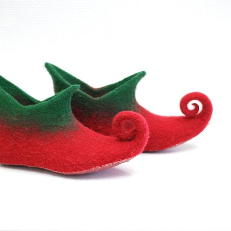 Curly Toe Slippers - Etsy