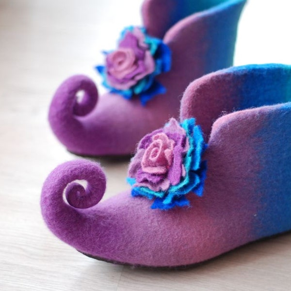 Curly Toe Slippers - Etsy