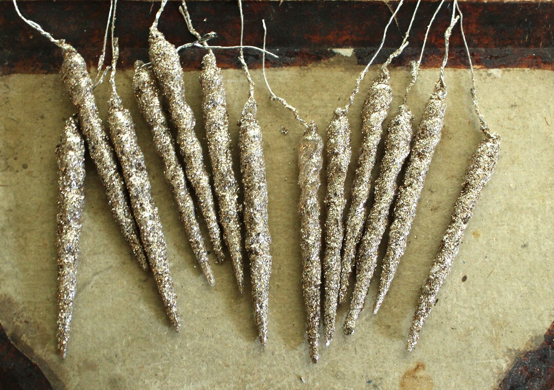 Sparkling Silver Glitter Icicles - 12 Wired Feather Tree Christmas ...