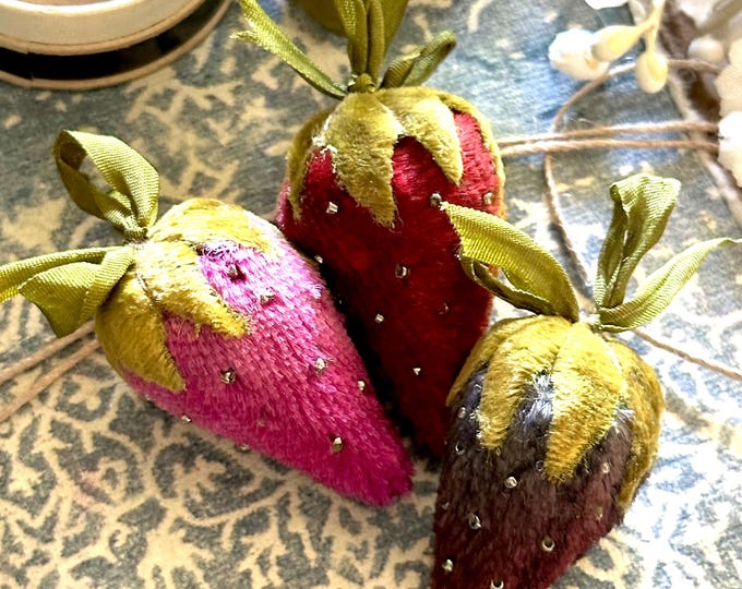 Madam Sew Needle Sorting Pincushion, Machine Needle Sorter, Canvas ...