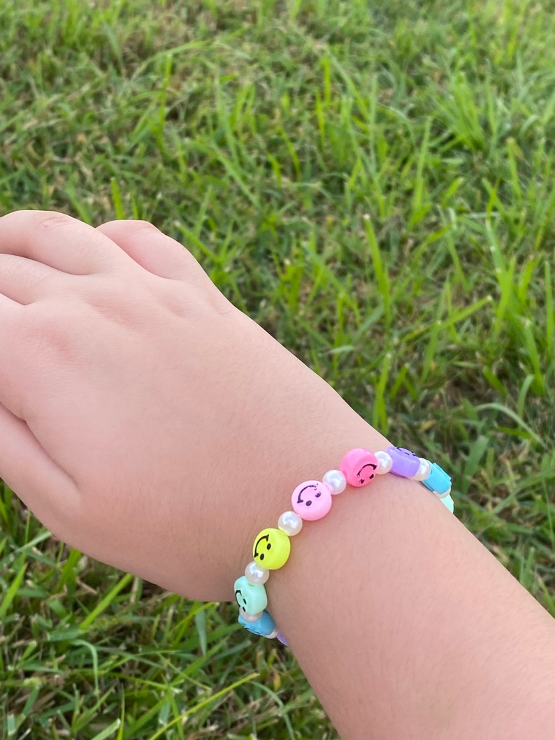 Cute Pastel Rainbow Bracelet Set! - Etsy