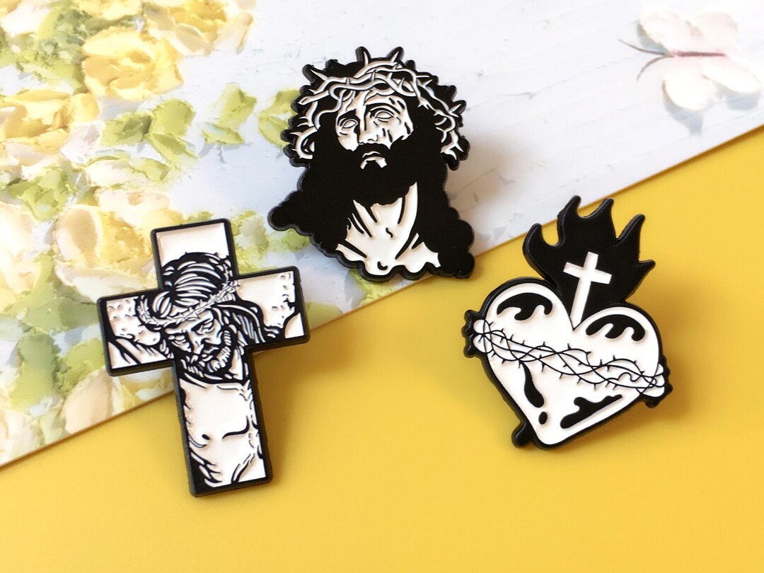 Christian Enamel Pin / Christianity Cross Pin Badge / Lapel Pin ...